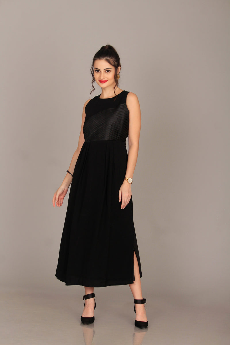 Sybil- Long semi-formal black cocktail dress with pockets -Modreine ...